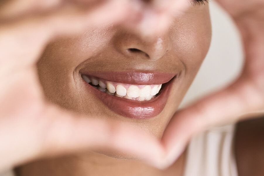 Tooth Staining - find out for free how to improve your smile